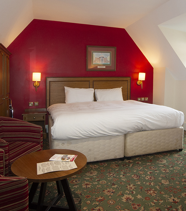 Wetherspoon Hotels | Henley-on-Thames | The Catherine Wheel