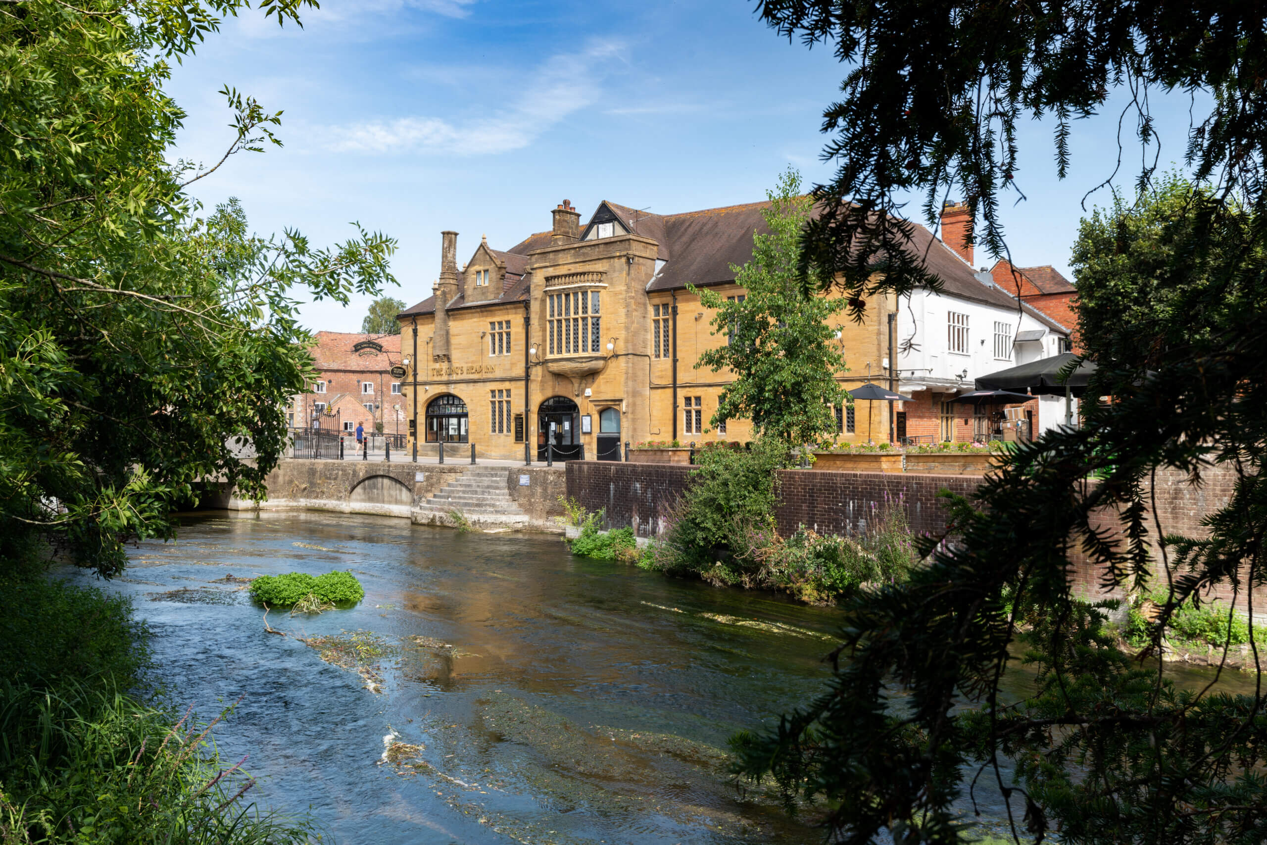 Wetherspoon Hotels | Salisbury | The King’s Head Inn