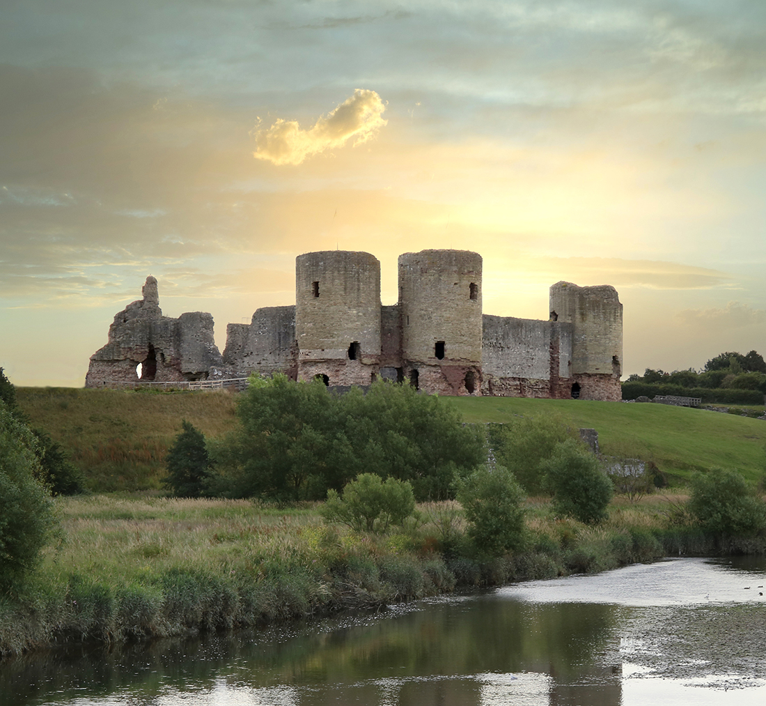 Wetherspoon Hotels | Ruthin | The Castle Hotel